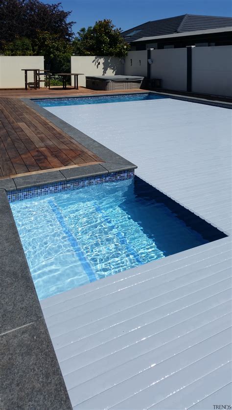 An Automated Pool Cover Saves Money Gallery Trends