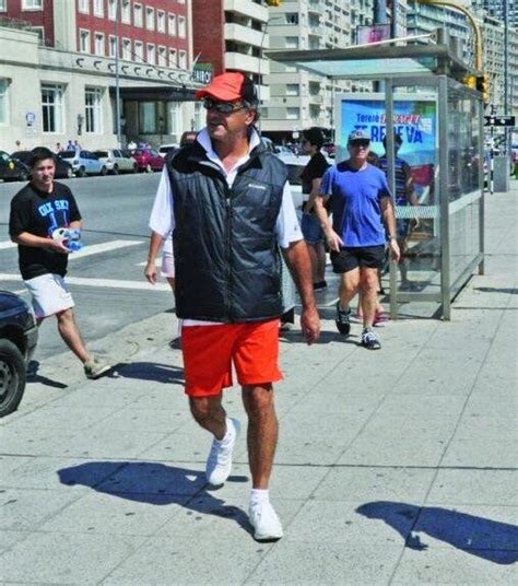 That Tiny Arm Rconfusingperspective