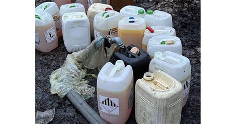 Пуснаха под домашен арест двамата точили гориво от цистерна на Лукойл