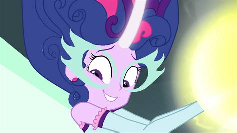 Sci Twi Smiles At Spike For Being Adorable 2 By Princesscreation345