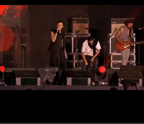 رغم الهجوم عليه مروان بابلو يظهر بالحجاب مجددا في حفل آخر لكايروكي