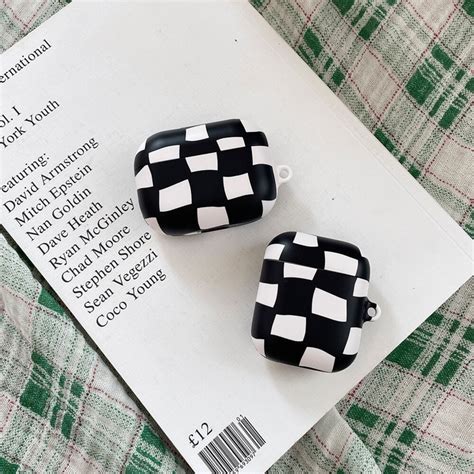 체커보드 애플 에어팟 케이스 3종 감성 패턴 체크 무늬 아이팟 프로 1세대 2세대 3세대 커버 감도 깊은 취향 셀렉트샵 29cm