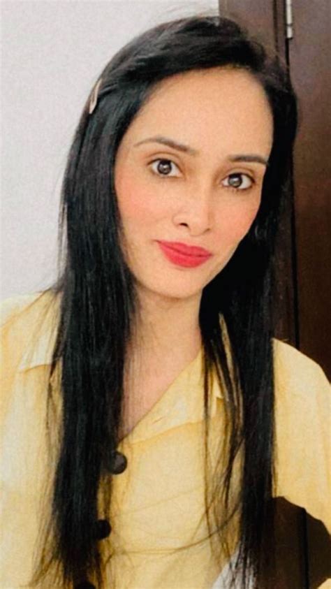 anu arora on linkedin people don t buy because they understand