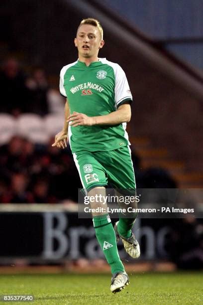 1 276 Derek Riordan Photos And High Res Pictures Getty Images