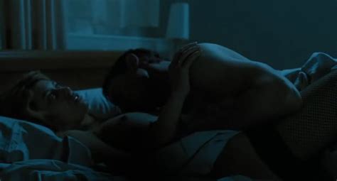 Olga Kurylenko Desnuda En Land Of Oblivion