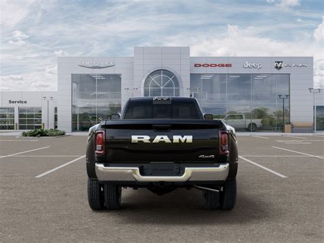New 2026 Ram 3500 Tradesman 4d Crew Cab In Ann Arbor 365899 Victory