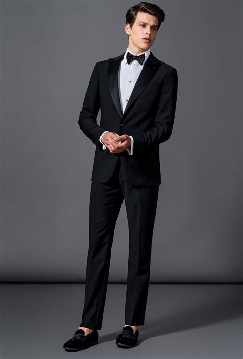 Giorgio Armani Men At Giorgio Armani Online Store Armani Suits