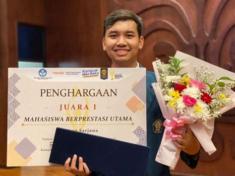 ilham muhammad member pondok inspirasi terpilih jadi mahasiswa berprestasi 1 nasional 2022