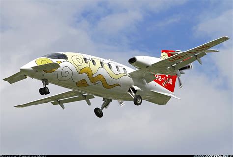 Piaggio P 180 Avanti Ii Untitled Aviation Photo 1973835