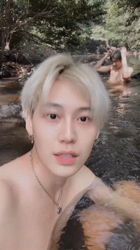 ไอเดีย ผู้ชายหล่อ 13 รายการ ในปี 2025 ผู้ชายหล่อ คู่รักที่น่ารัก นักแสดง