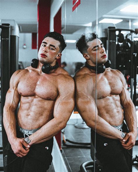 Gym Stud R Hotguysworkingout
