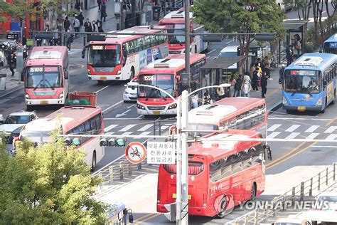 국토교통부 교통지옥 신도시에 광역버스 늘리고 전세버스 도입 연합뉴스 국토교통부 교통지옥 신도시에 광역버스 늘리고 전세버스 도입 연합뉴스