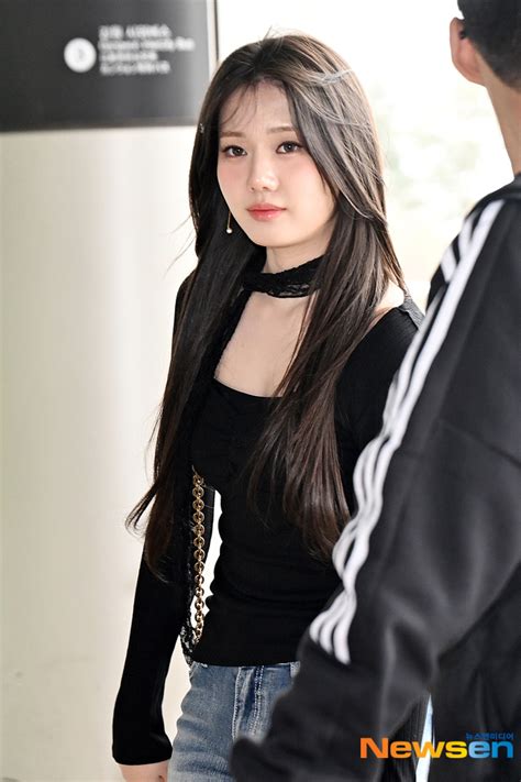 베이비몬스터 로라 ‘청순함의 아이콘[포토엔hd]