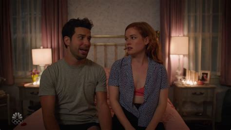 Auscaps Skylar Astin Shirtless In Zoeys Extraordinary Playlist 2 02