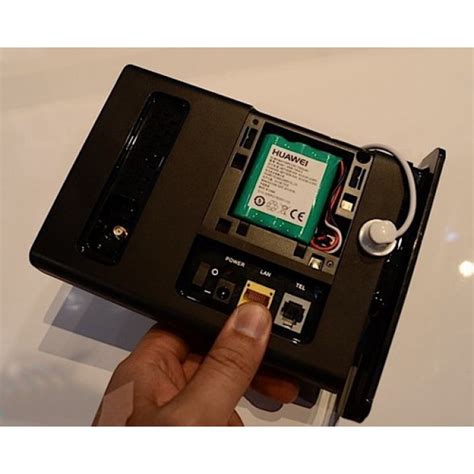 Lte Cat4 Cpe Huawei E5172 Review And Specs Buy Huawei E5172 Lte Cat4 Cpe