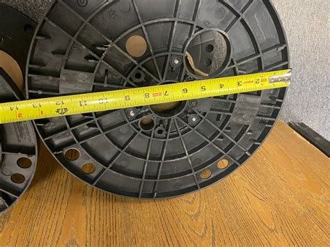 2 12 12 X 11 12 Inch Black Plastic Cable Reel Wire Spool Holds 500