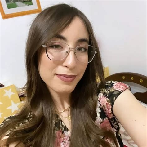 Roua 🦋 Rouakouira • Threads Say More