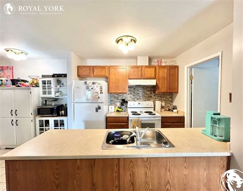 410 5000 Wyandotte Street East Windsor Ontario N8y 5b8 Royal York