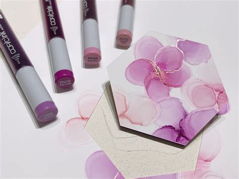 Class101 알코올 잉크를 사용한 정통 미술 수업