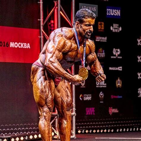 Hadi Choopan Age Height Weight Images Bio