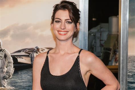 Anne Hathaway 2019 On Her Issues With Weight And Anxiety