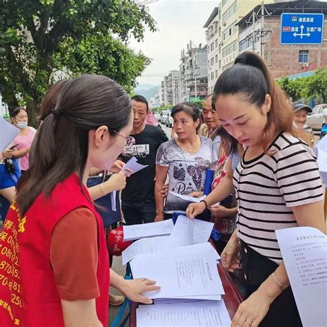 水富市成功举办返乡劳动力专场招聘会就业回流服务