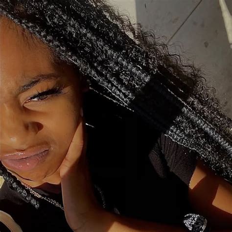 Amiri Erii Threads Say More