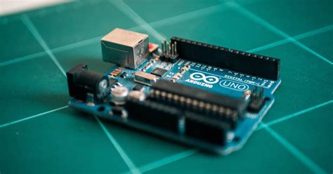 What Programming Language Does Arduino Use
