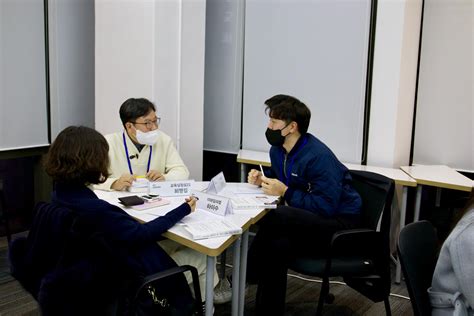 스타트업 Ceo 나를 지키며 리더로 성장하는 방법 이머징리더십인터벤션즈