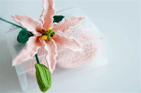 Crochet Lily Flower Free Pattern Hookok