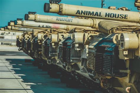 More M1 Abrams R Tankporn