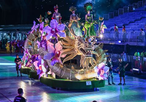 Vote For Your Favourite Big Float
