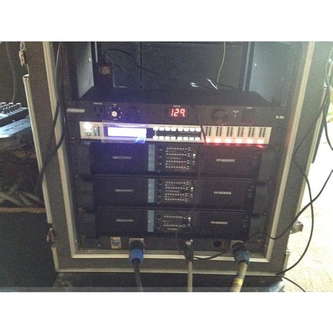 High Power Subwoofer Amplifier Fp20000q Tube Amplifier Audio AMPS Power High Power Subwoofer