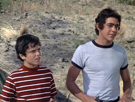 Life of 'The Brady Bunch' Kid Barry Williams after 'Very Intense Years ...