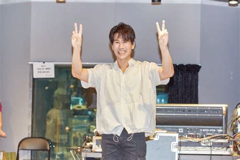 羅時豐自爆天天「床上運動」 曝與太太閨房情趣 火線now星聞 娛樂 Nownews今日新聞