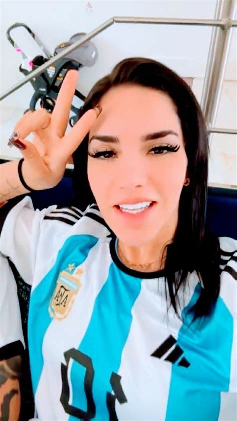 Pin De Dulce Meendoza En Kimberly Loaiza Kimberly Loaiza