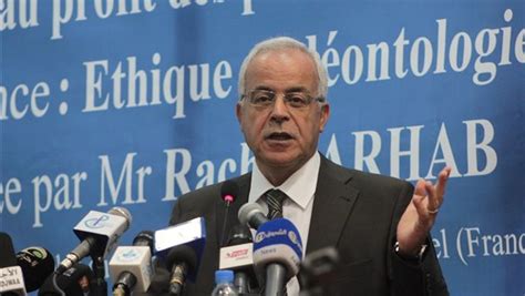وزير الاتصال الجزائري يؤكد ضرورة التدريب للمحافظة على حرية التعبير