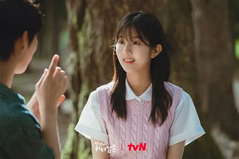 Shin Eun Soo Nữ Chính 2002 Của Dưa Hấu Lấp Lánh Dù Bị Câm Vẫn Khiến