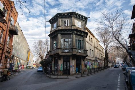 გიორგი მაზნიაშვილის ქუჩა