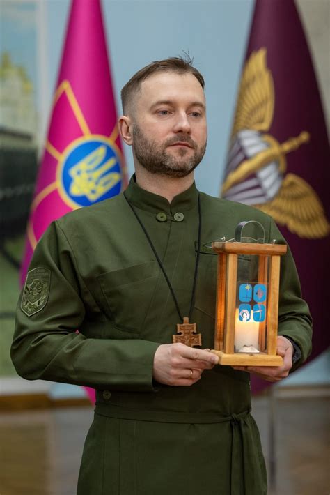 Сьогодні 18 грудня представники Національної скаутської організації «Пласт урочисто передали