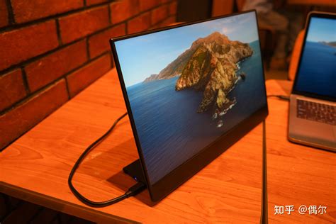 笔记本外接显示器，显示器还要插电源吗？还是说直接用那个什么线连上笔记本就行？ 知乎