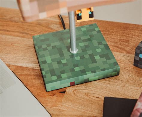 Minecraft Yellow Bee Nest Block Desk Lamp Free Shipping