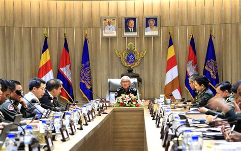 ថ្ងៃពុធ ២រោច នាយកដ្ឋានបញ្ជូនសារ ក្រសួងការពារជាតិ Facebook