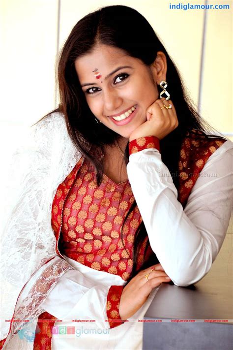 Devika Actress Photos Images Pics And Stills 7794 0 Indiglamour Com