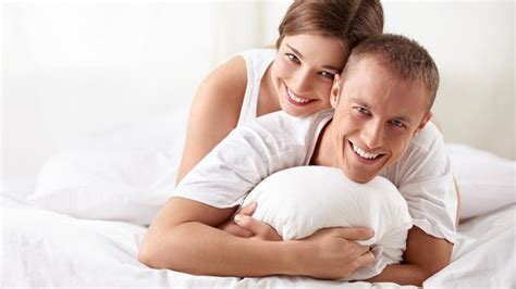 5 Posisi Terbaik Seks Oral Lifestyle