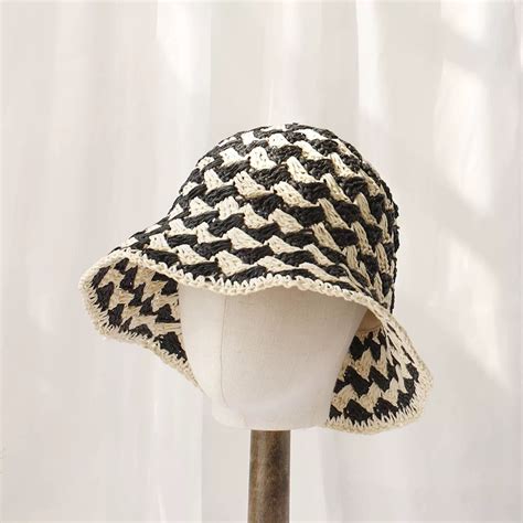Hats Womens Fashion Watches And Accessories Hats And Beanies On Carousell