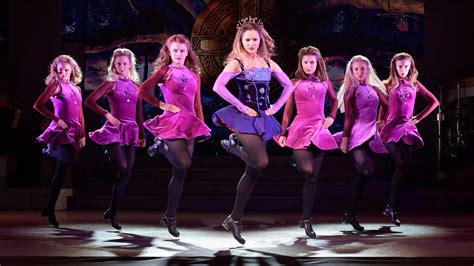 Riverdance Turns 30 With A Cast Of Dancers Younger Than The Show Ents