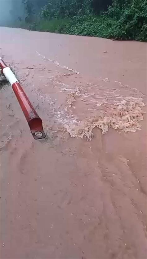 Accident Alert 🚨 Street Light Down On New Highway 👇🏼 No Serious Injuries Reported The Driver