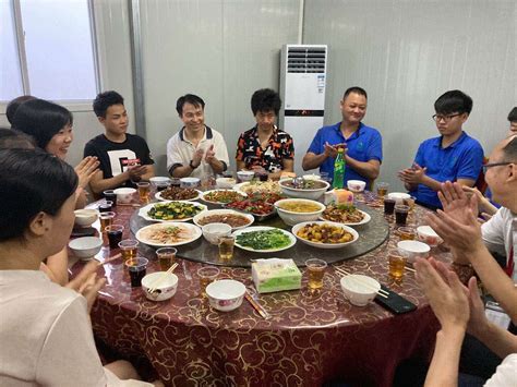 5月员工生日聚会 公司新闻 新闻资讯 广东品美电子科技有限公司 中山SMD贴片支架 广东集成支架 集成支架定制 广东COB支架价格
