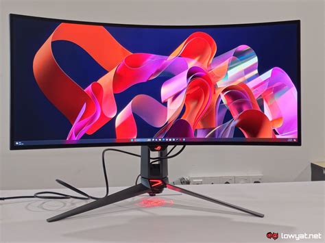 Asus Rog Swift Oled Pg Wcdm Lightning Review A Comfortable Curvy
